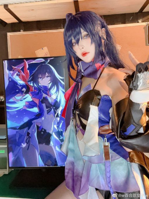 w百合欧皇子w cos希儿，性感蝴蝶在线预览-颜七缘